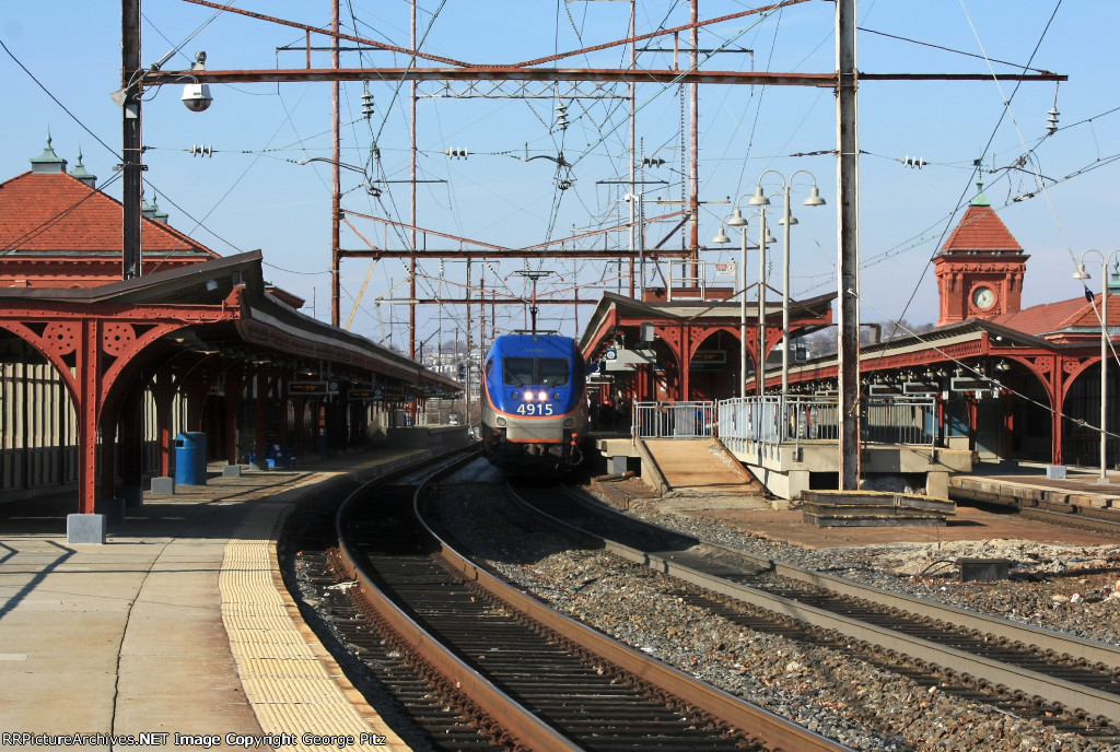 Amtrak holiday extra 1054(1)